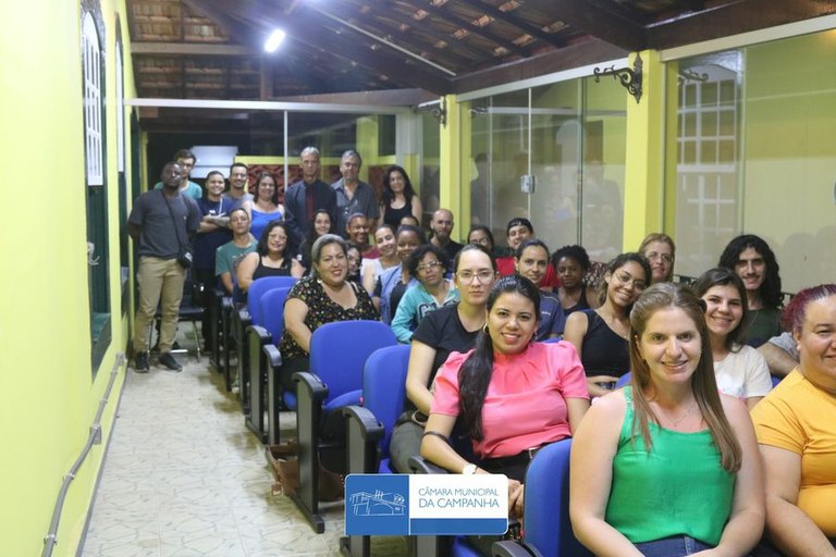 CFFO ANALISA E DEBATE A LOA PARA 2024 — Câmara Municipal da Campanha